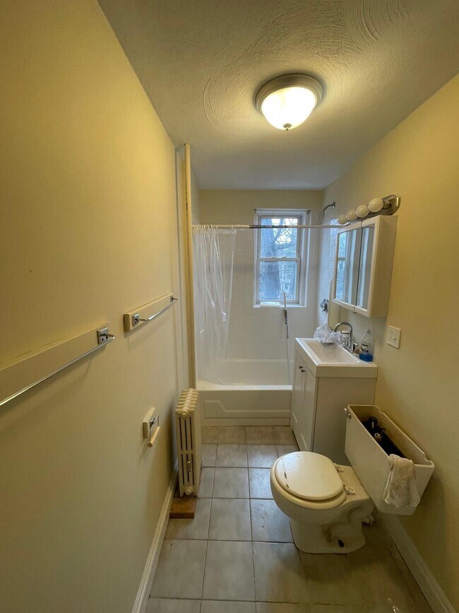 5 Linnaean St Unit 8, Cambridge, MA 02138 - Condo for Rent in Cambridge ...