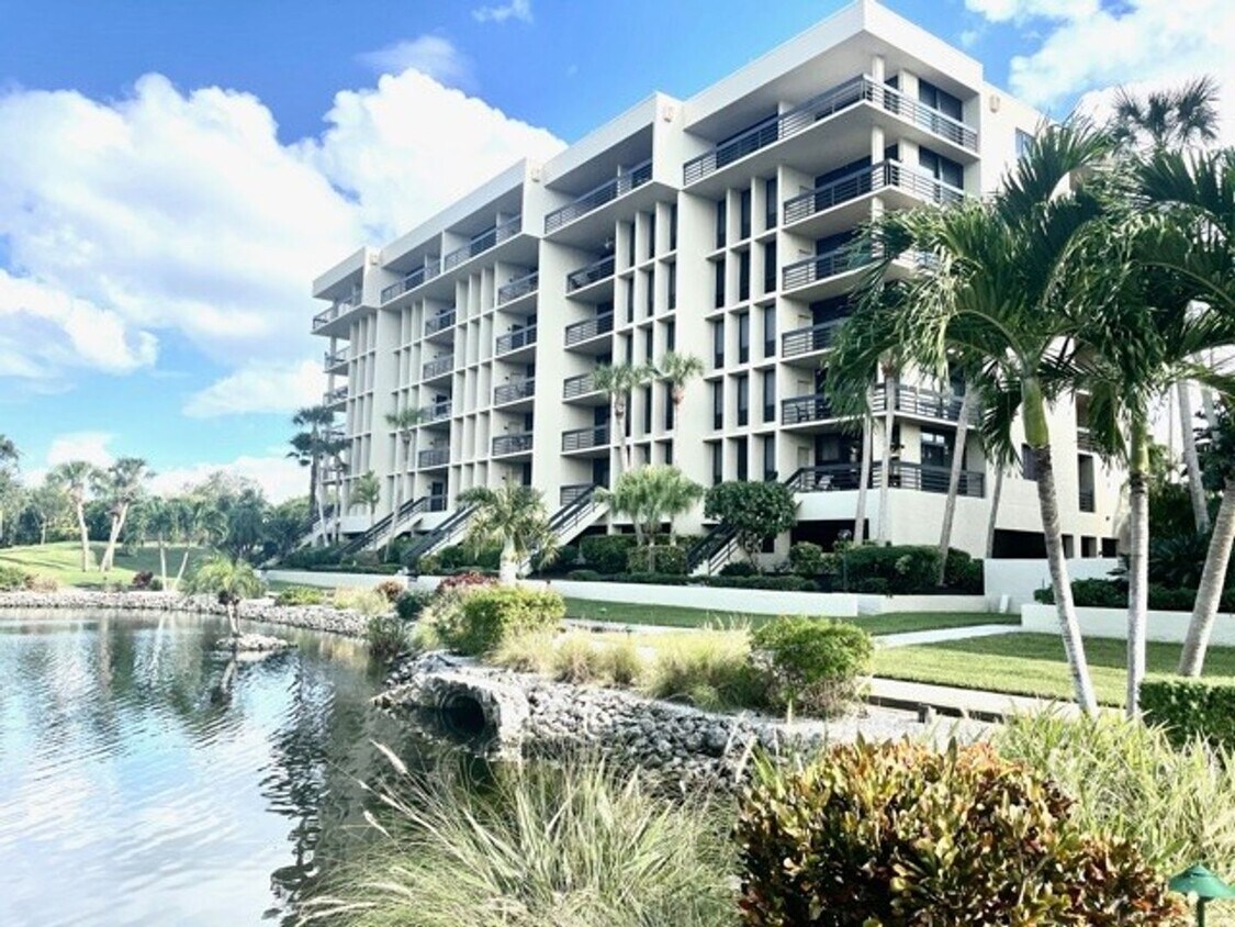 1095 Gulf of Mexico Dr Unit 104, Longboat Key, FL 34228 - Condo for ...