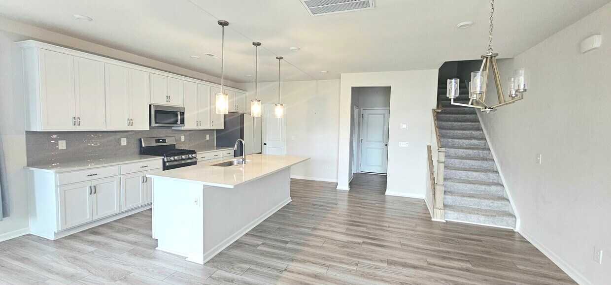 904 Kinsey Aly, Charlotte, NC 28217 - Townhome Rentals in Charlotte NC ...