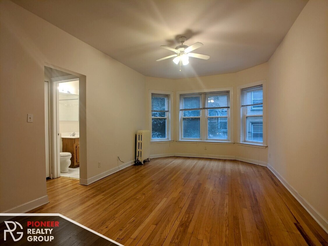 3917 N Pine Grove Ave Unit 1E - 3926, Chicago, IL 60613 - Apartments in ...