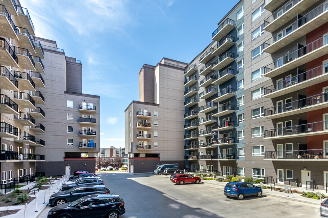 District 121 Apartments - 10506 121 St Nw Edmonton, AB | Apartments.com