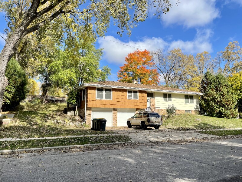 1210-1212 Wayne Rd Unit 1210, West Bend, WI 53090 | Apartments.com