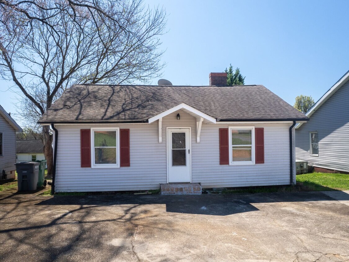 102 Ervin St, Belmont, NC 28012 - House Rental in Belmont, NC ...