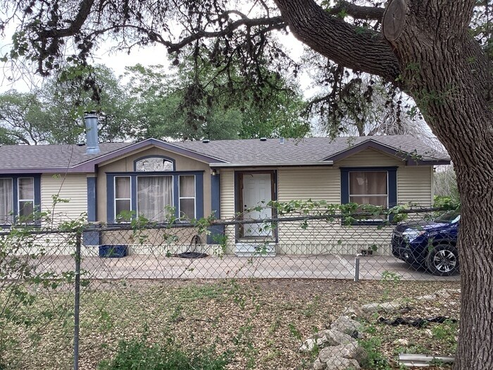 2281 Contour Dr, Spring Branch, TX 78070 - House Rental in Spring ...