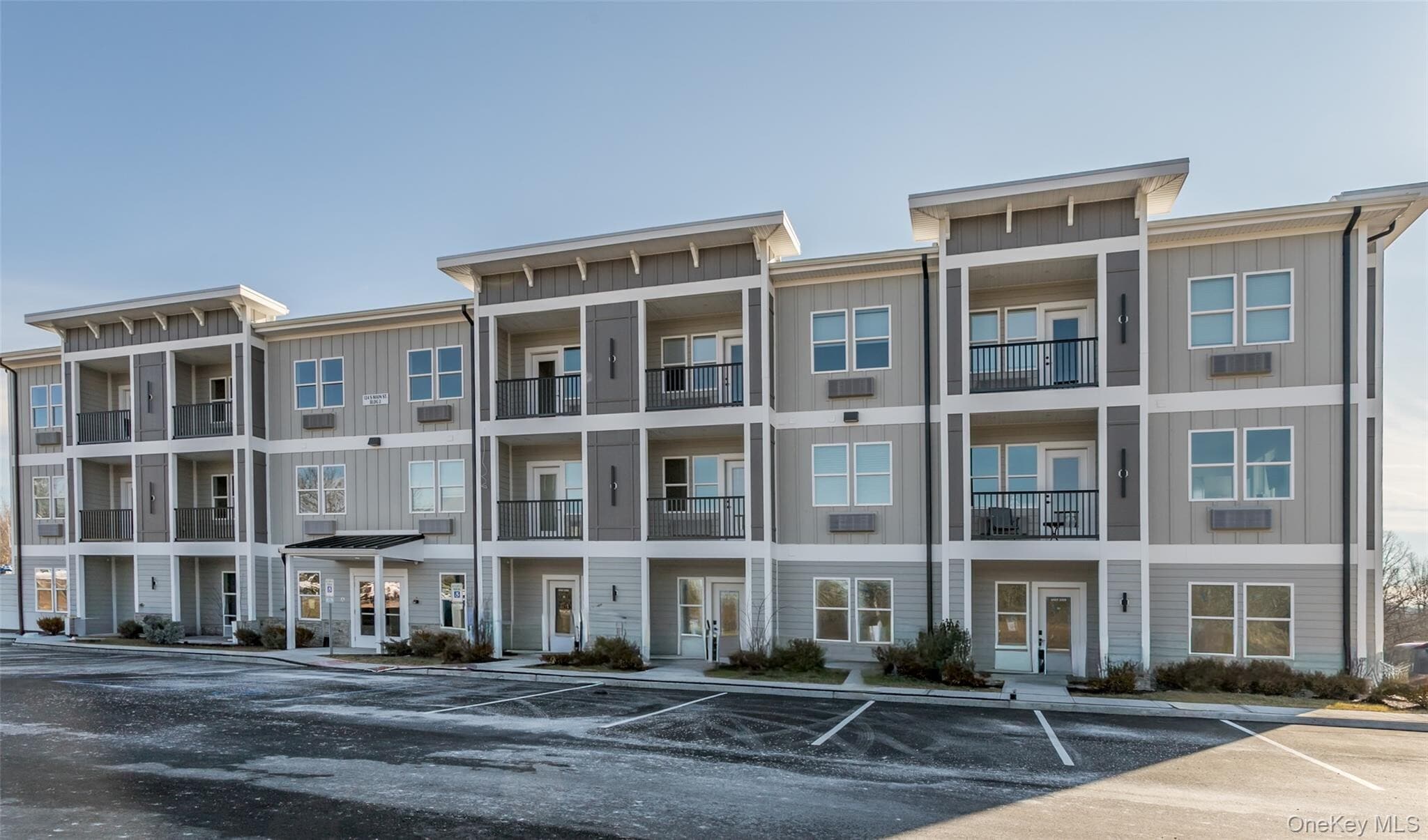 124 S Main St Unit 2210, Florida, NY 10921 - Room for Rent in Florida ...