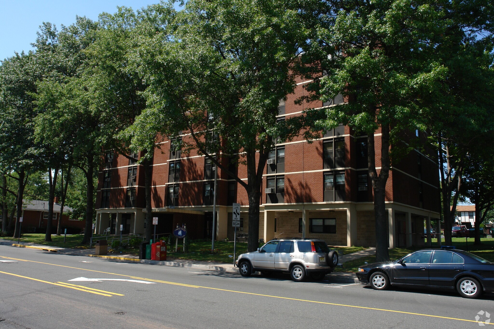 Cooper Towers - 1422 Oak Tree Rd Iselin, NJ 08830 | Apartments.com