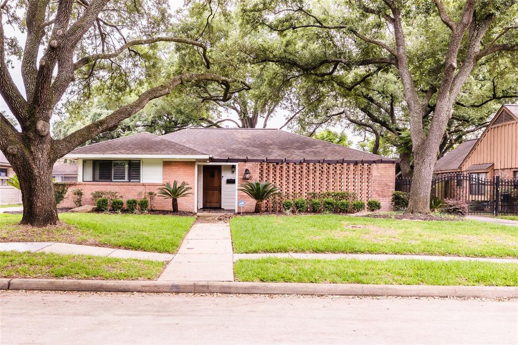 3535 Woodvalley Dr, Houston, TX 77025 - House Rental in Houston, TX ...