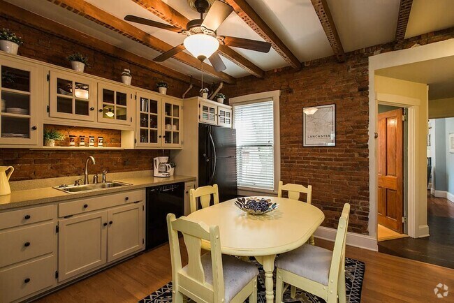 East Side Apartments for Rent with a Swimming Pool - Lancaster, PA - 15 ...