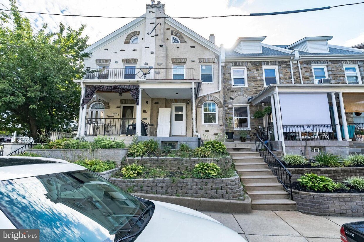 2755 N 45th St, Philadelphia, PA 19131 - Townhome Rentals in ...