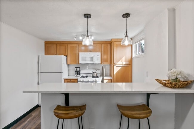 1208 S Elm St Unit A, Spokane, WA 99204 - 1208 S Elm St Spokane, WA ...