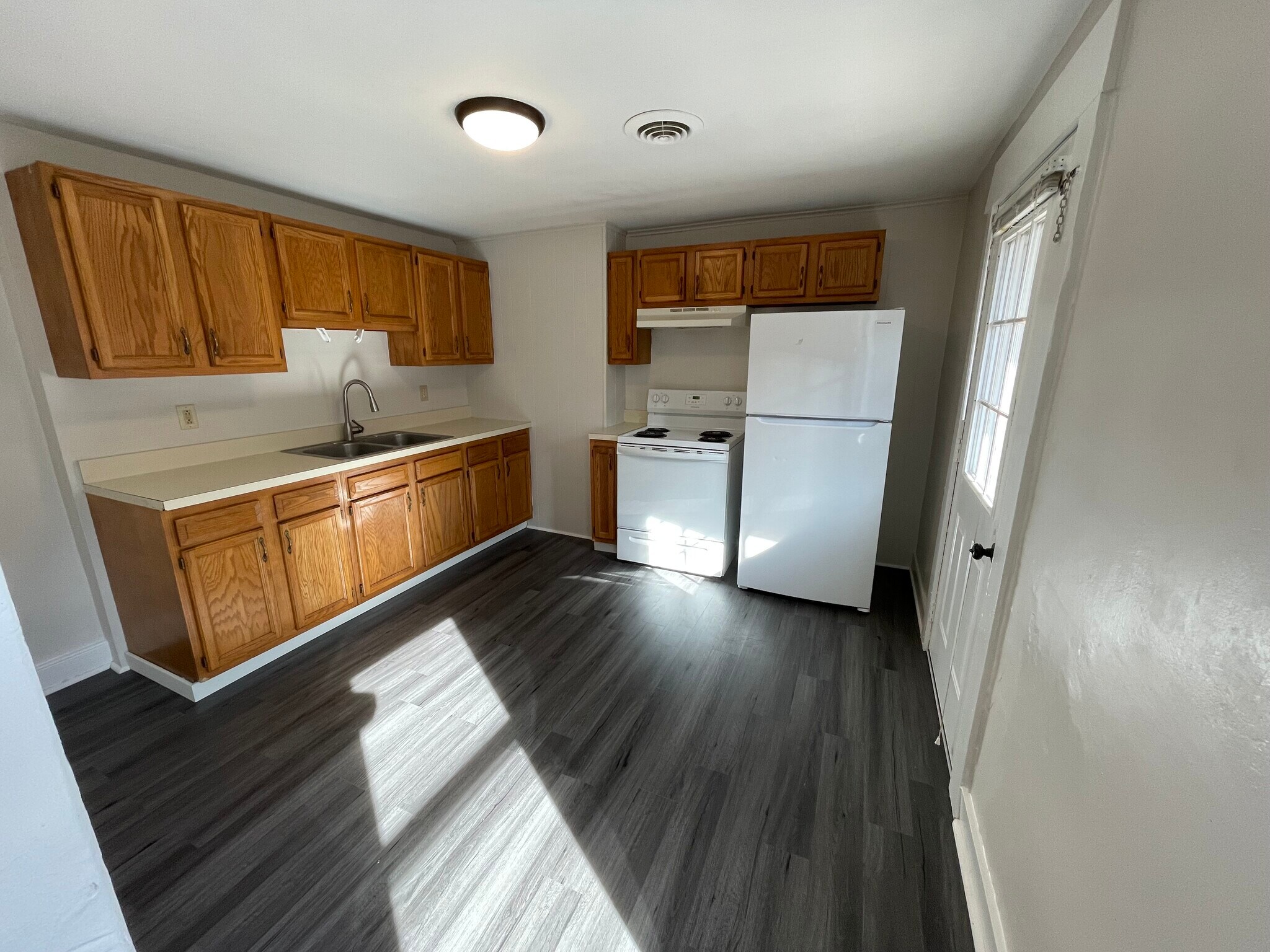 13 N Main St Unit Apt. 2, Boonsboro, MD 21713 - 13 N Main St Boonsboro ...