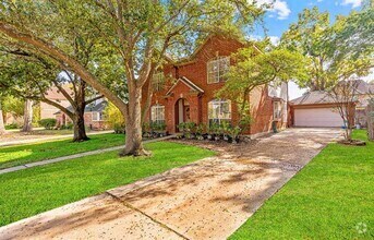 Cutten Green Apartments for Rent with Parking - Houston, TX - Updated ...