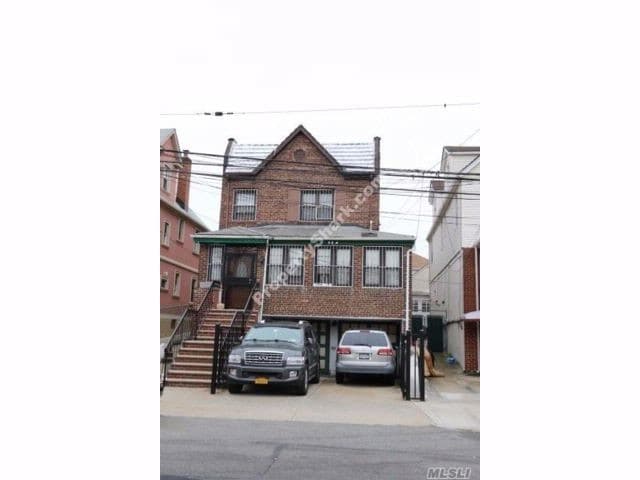 102-18 62nd Rd, Queens, NY 11375 - House Rental in Queens, NY ...