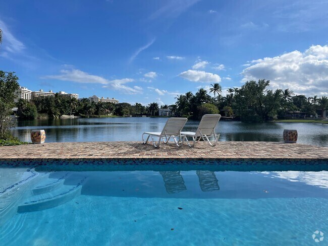 Air Bel Isle Apartments for Rent with High Ceilings - Pompano Beach, FL - 1 Rentals | Apartments.com