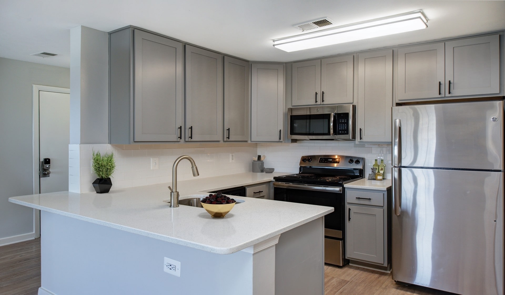 Bent Tree Apartments - 13630 Bent Tree Cir Centreville, VA 20121 ...
