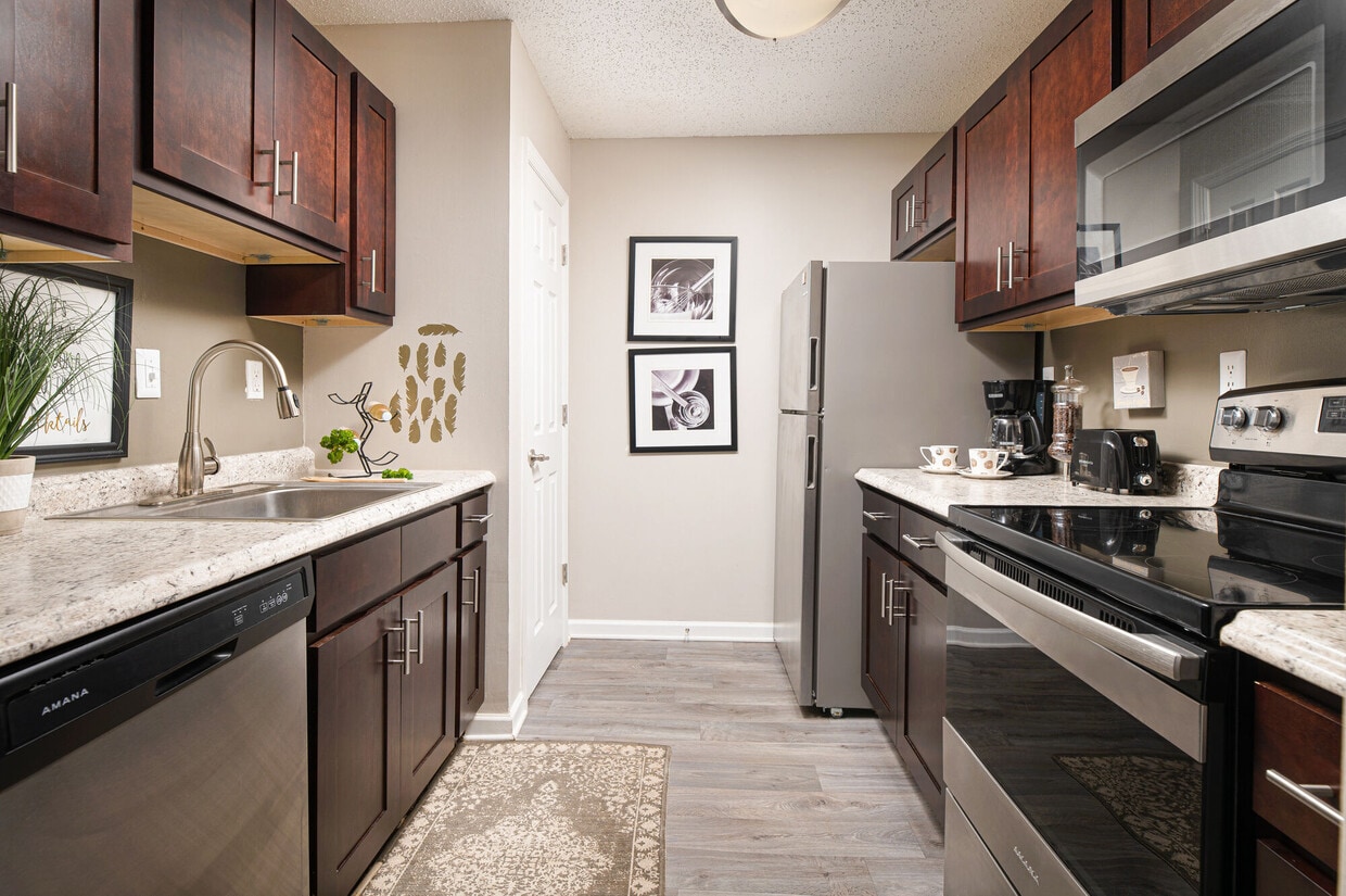 Pinebrook - Apartments in Ridgeland, MS | Apartments.com