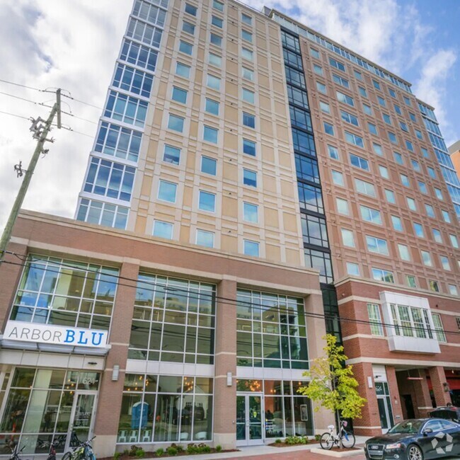 Downtown Ann Arbor Apartments for Rent with High Ceilings - Ann Arbor ...