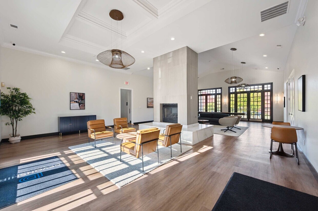 Devonshire Apartments - 1100 Devonshire E Dr Greenwood, IN 46143 ...