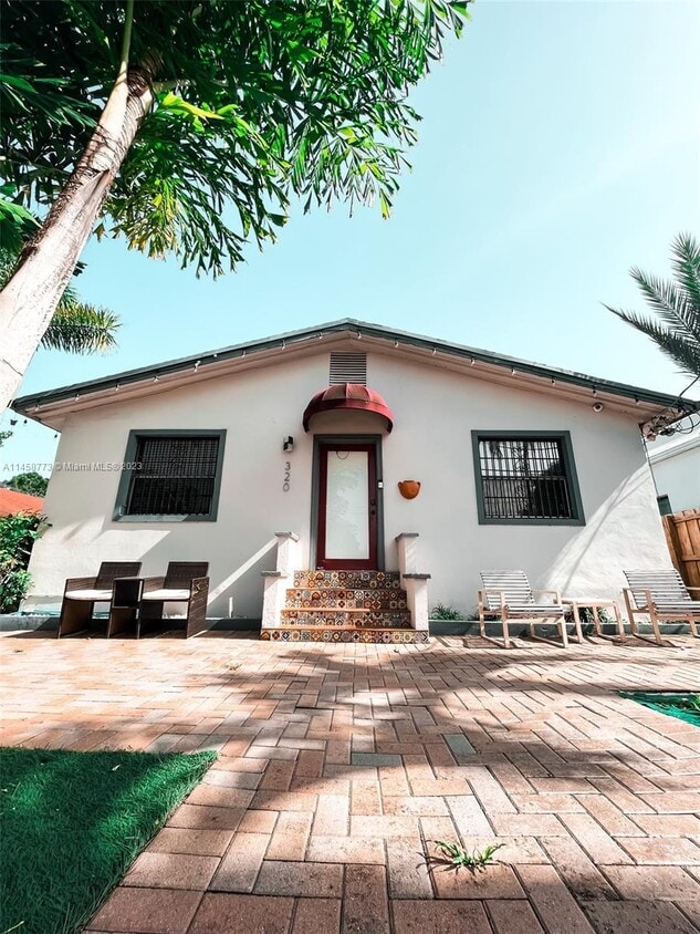 320 NW 40th St, Miami, FL 33127 - House Rental in Miami, FL ...