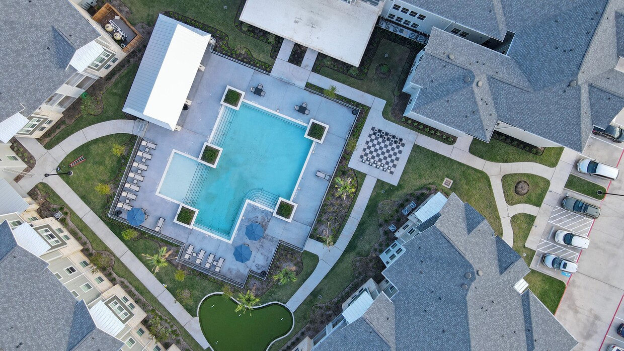 Huntington at Richmond - 2221 Richmond Pky Richmond, TX 77469 ...