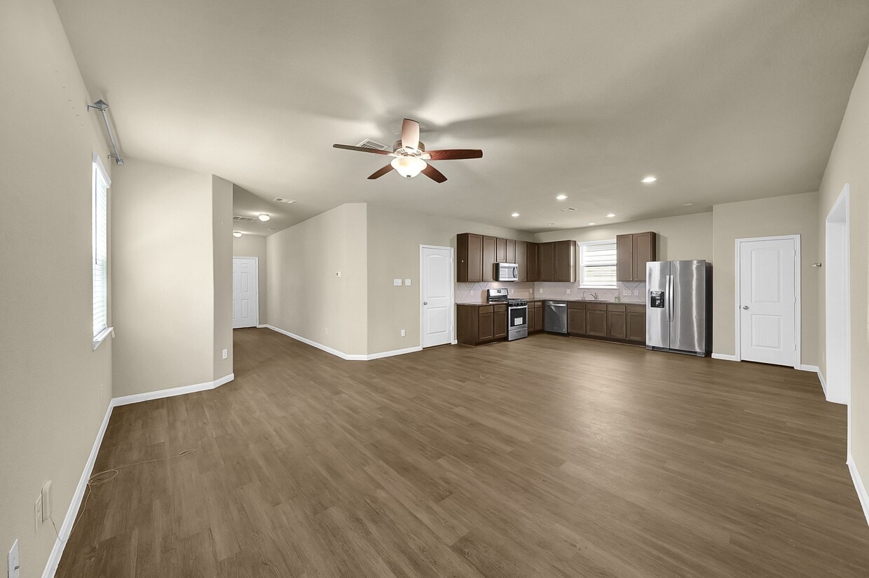 4274 Mcgregor Blf Ln, Conroe, TX 77304 - House Rental in Conroe, TX ...