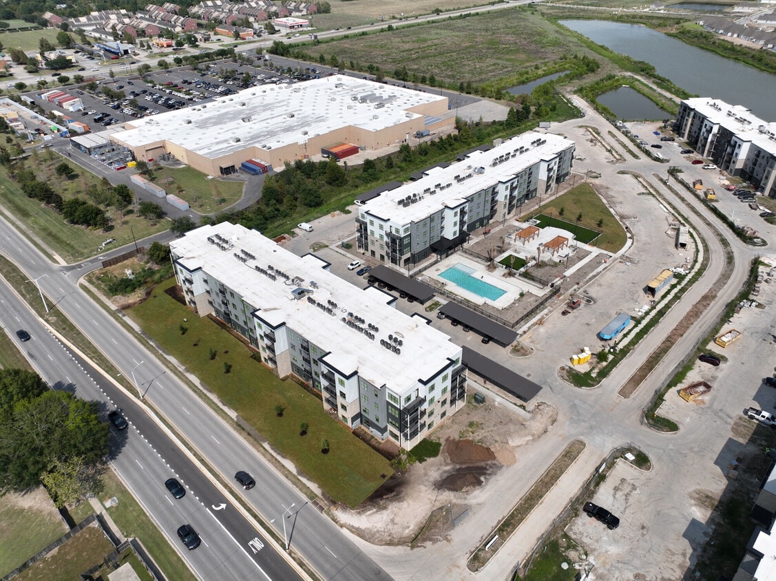 Bend On Bluebonnet - 10231 Bluebonnet Blvd Baton Rouge, LA - Apartments ...