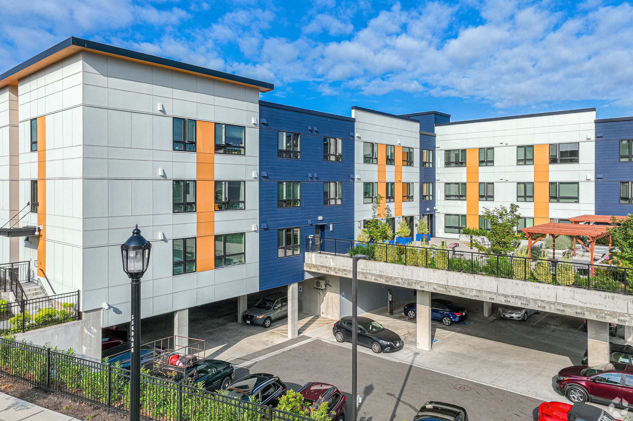 Sunset Gardens - 2902 Ne 10th St Renton, WA 98056 | Apartments.com