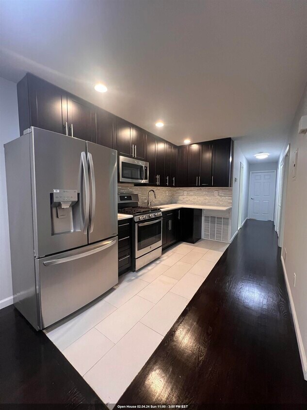 331 Claremont Ave Unit 1, Jersey City, NJ 07305 - Room for Rent in ...