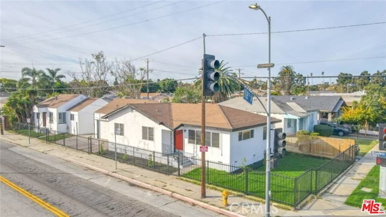 302 W 118th St, Los Angeles, CA 90061 - House Rental in Los Angeles, CA ...