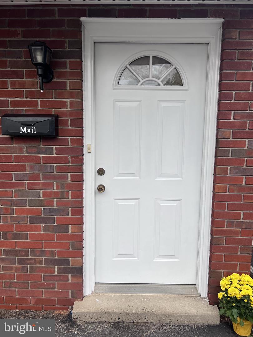 100 Pennsylvania Ave, Oreland, PA 19075 - House Rental in Oreland, PA ...