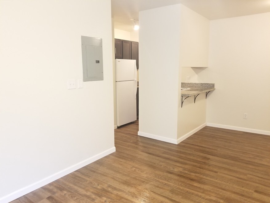 Apartments for Rent with a Living Room Near Herrin IL | Apartments.com