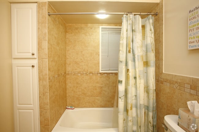 The Heights at Spring Lake - Apartments in Spring Lake, NJ | Apartments.com