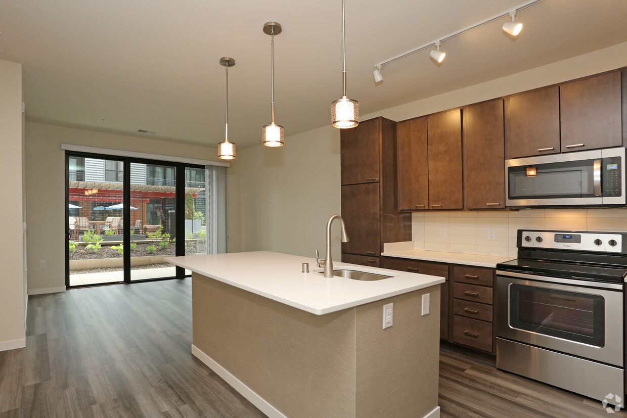 Synergy at the Mayfair - 11221 Synergy Dr Wauwatosa, WI 53222 ...