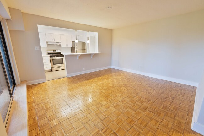 Conwyn Arms Rentals in Bryn Mawr at 830 W Montgomery Ave Bryn Mawr, PA ...