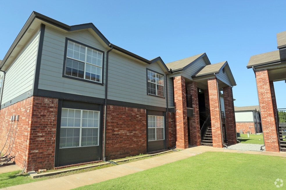 Apartments for Rent in Pryor OK - 14 Rentals | Apartments.com