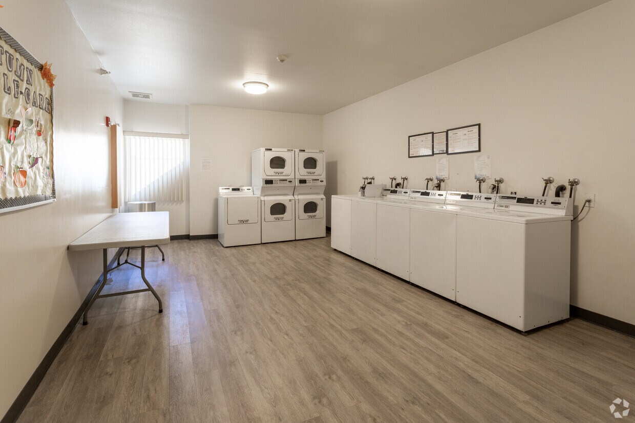 International Village UCR Student Housing - Apartments in Riverside, CA ...