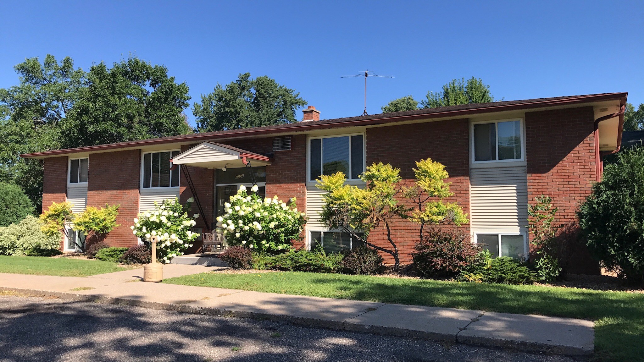 2104 Spring St Unit 3, Hastings, MN 55033 - 2104 Spring St Hastings, MN ...