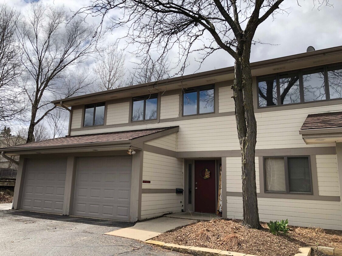 2212 2nd St SW Unit 2, Rochester, MN 55902 - Condo for Rent in ...