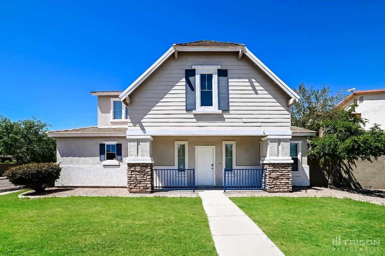 4002 W Pollack St, Phoenix, AZ 85041 | Apartments.com