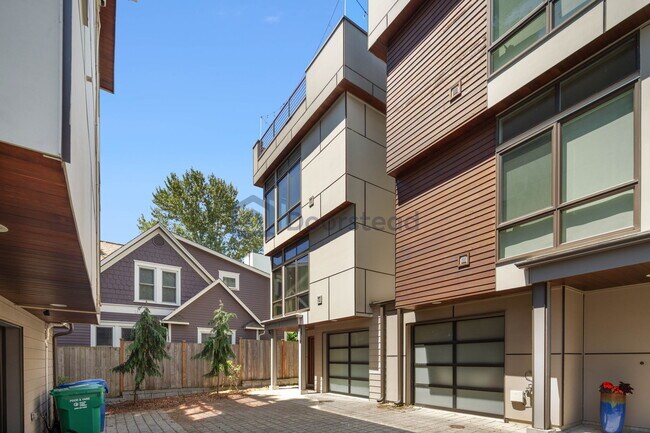 2040 NW 62nd St, Seattle, WA 98107 - House Rental in Seattle, WA ...