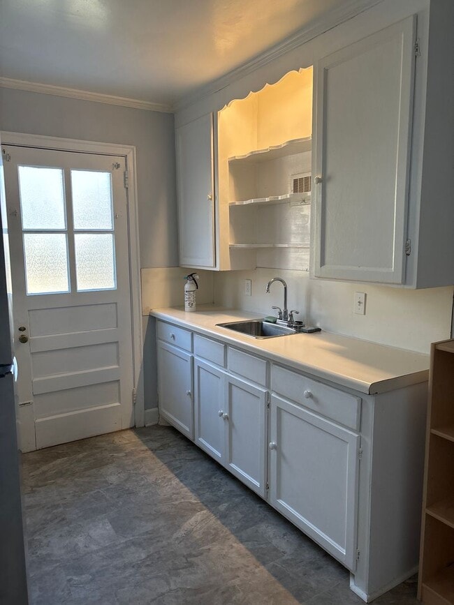 1235 Daniel St, Clarksville, TN 37040 - House Rental in Clarksville, TN ...