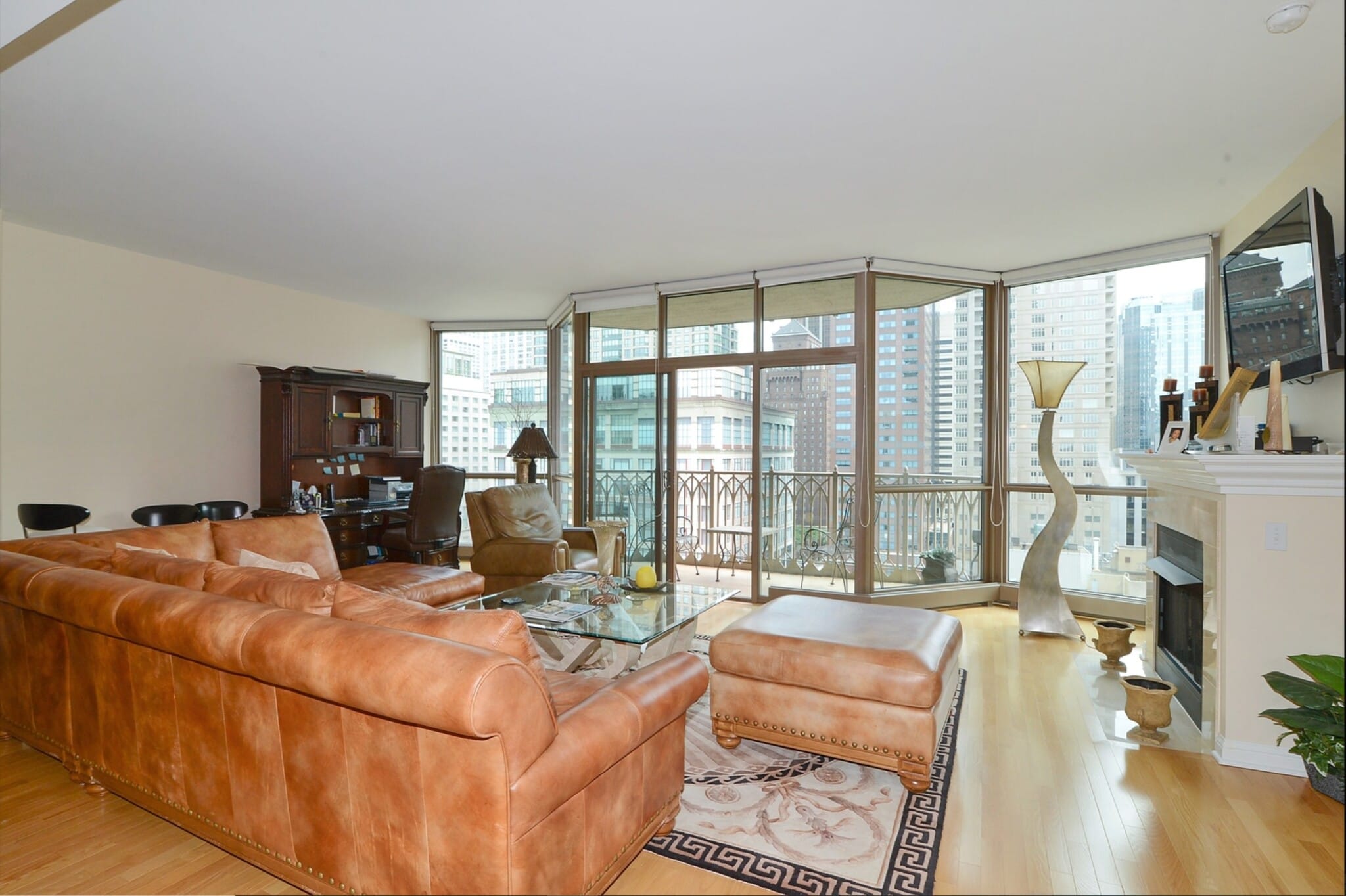 52 W Elm St Unit 3501, Chicago, IL 60610 - Condo for Rent in Chicago ...