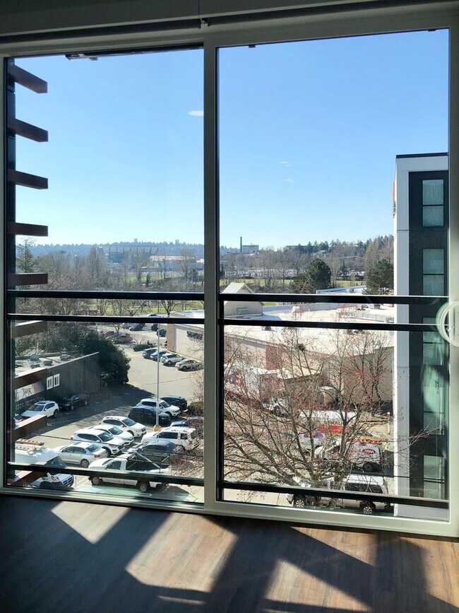 Spur Apartments - Apartments in Seattle, WA | Apartments.com