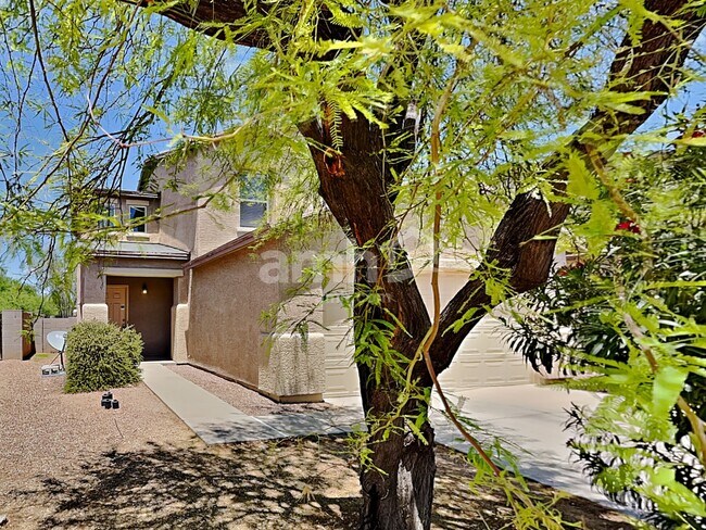 Julian Ranch West Apartments for Rent with Parking - Tucson, AZ ...