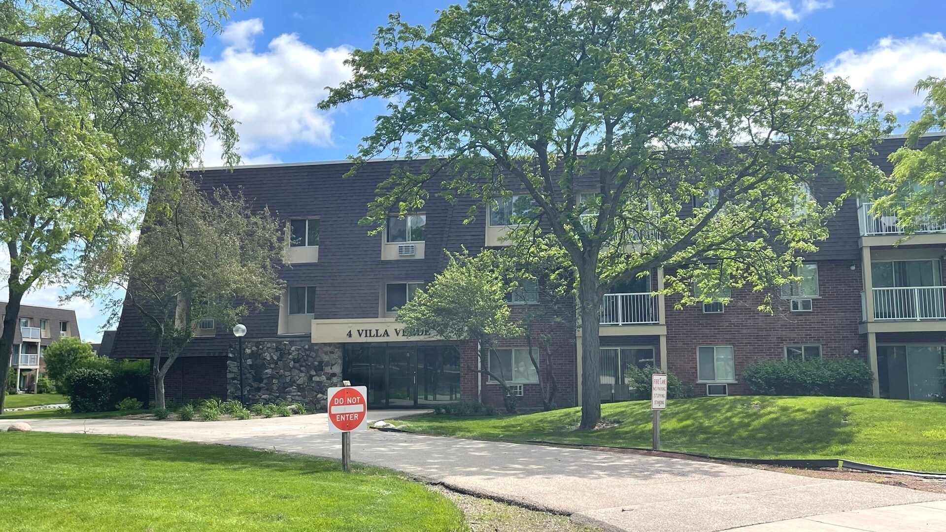 4 Villa Verde Dr Unit 316, Buffalo Grove, IL 60089 - Condo for Rent in ...