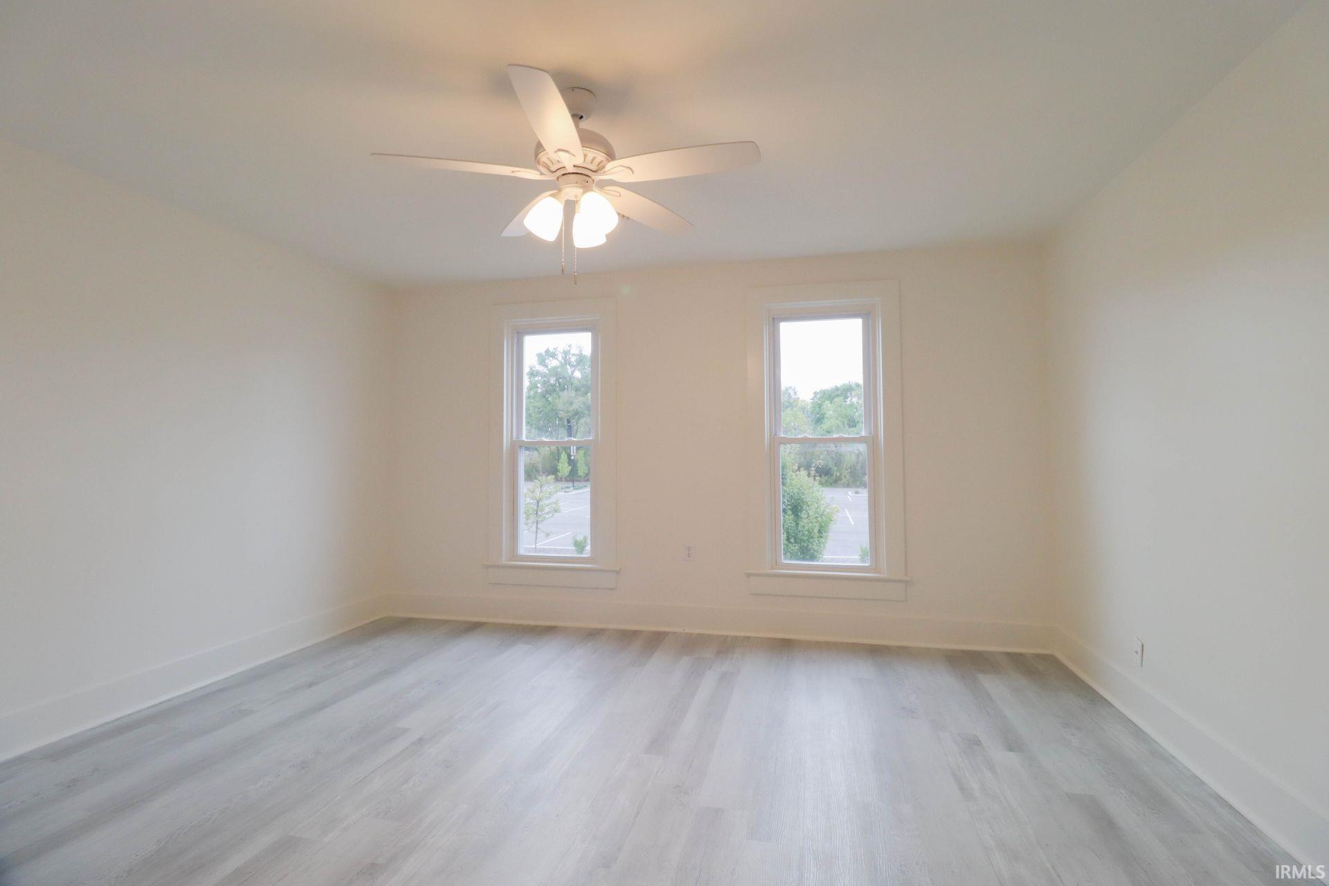 1427 1/2 Wall St, Fort Wayne, IN 46802 - Townhome Rentals in Fort Wayne ...
