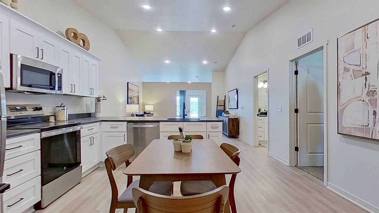 Arabella Townhomes for Rent - Independence, MO | Apartments.com