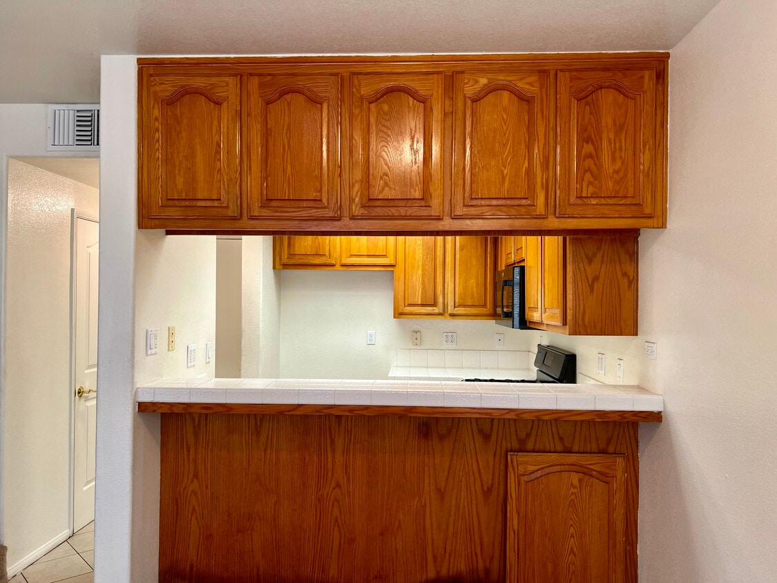 11665 216th St, Lakewood, CA 90715 - House Rental in Lakewood, CA ...