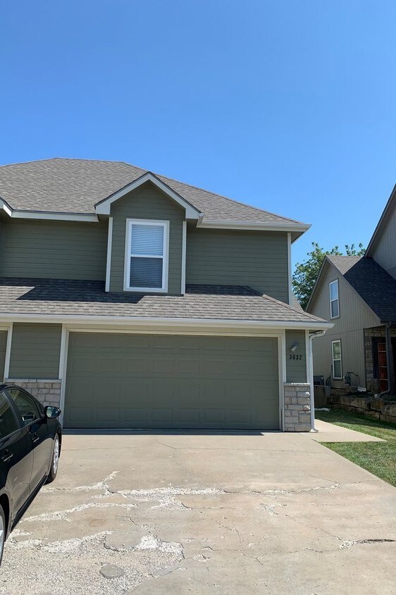 3632 SW Chelsea Dr, Topeka, KS 66614 - House Rental in Topeka, KS ...