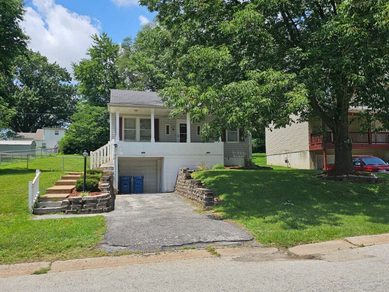 25 N Marguerite Ave, Ferguson, MO 63135 | Apartments.com